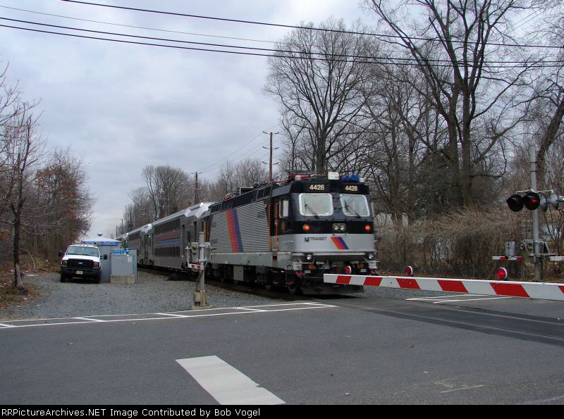 NJT 4428